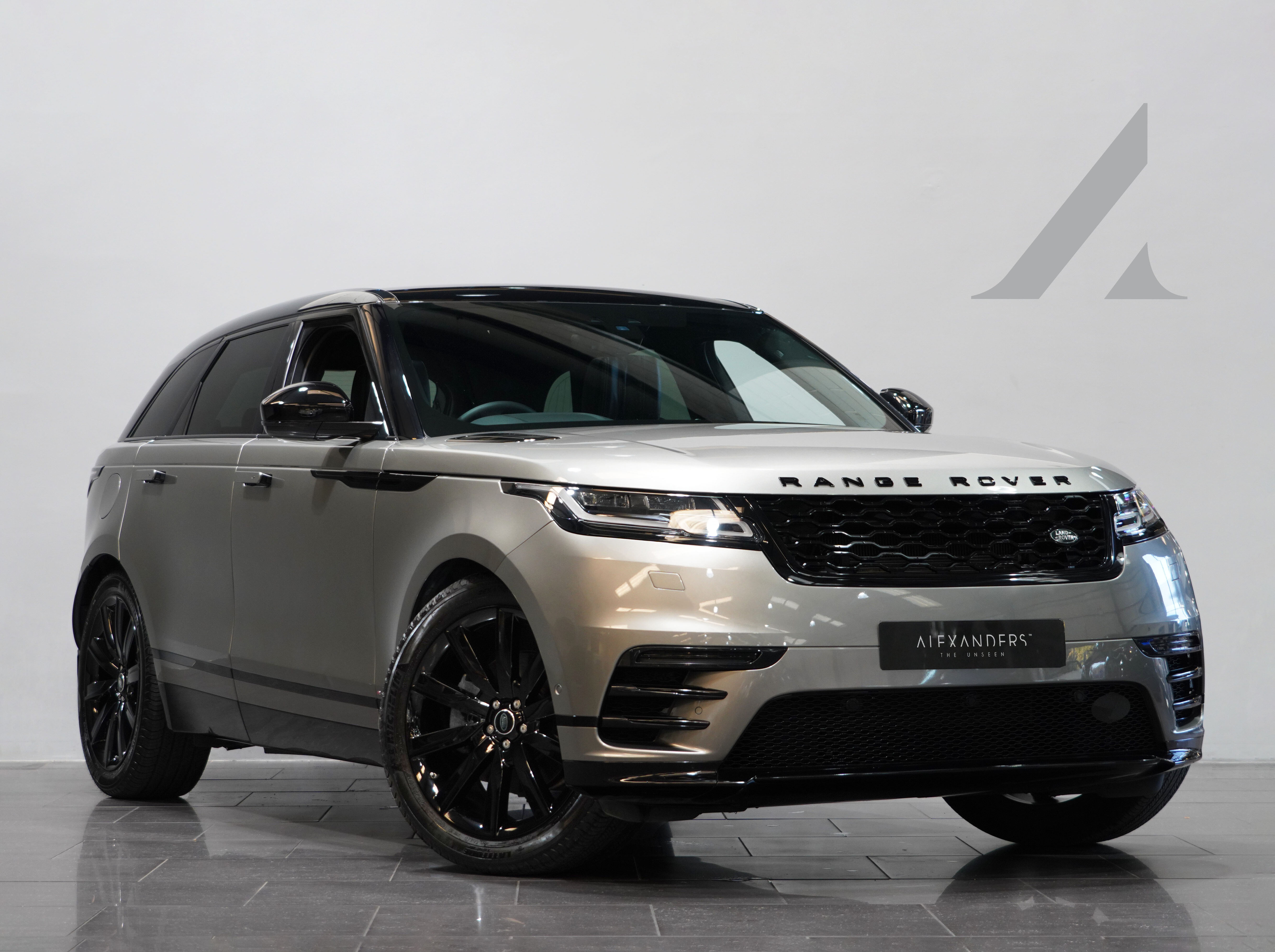 2020 (20) RANGE ROVER VELAR R-DYNAMIC HSE D300 3.0 AUTO - Alexanders ...