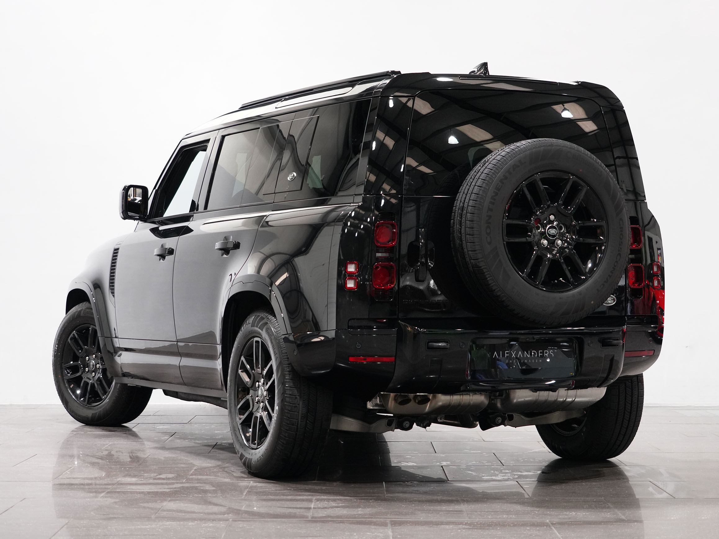2022 (72) Land Rover Defender 110 X-Dynamic S D300 [7 Seats] Auto ...
