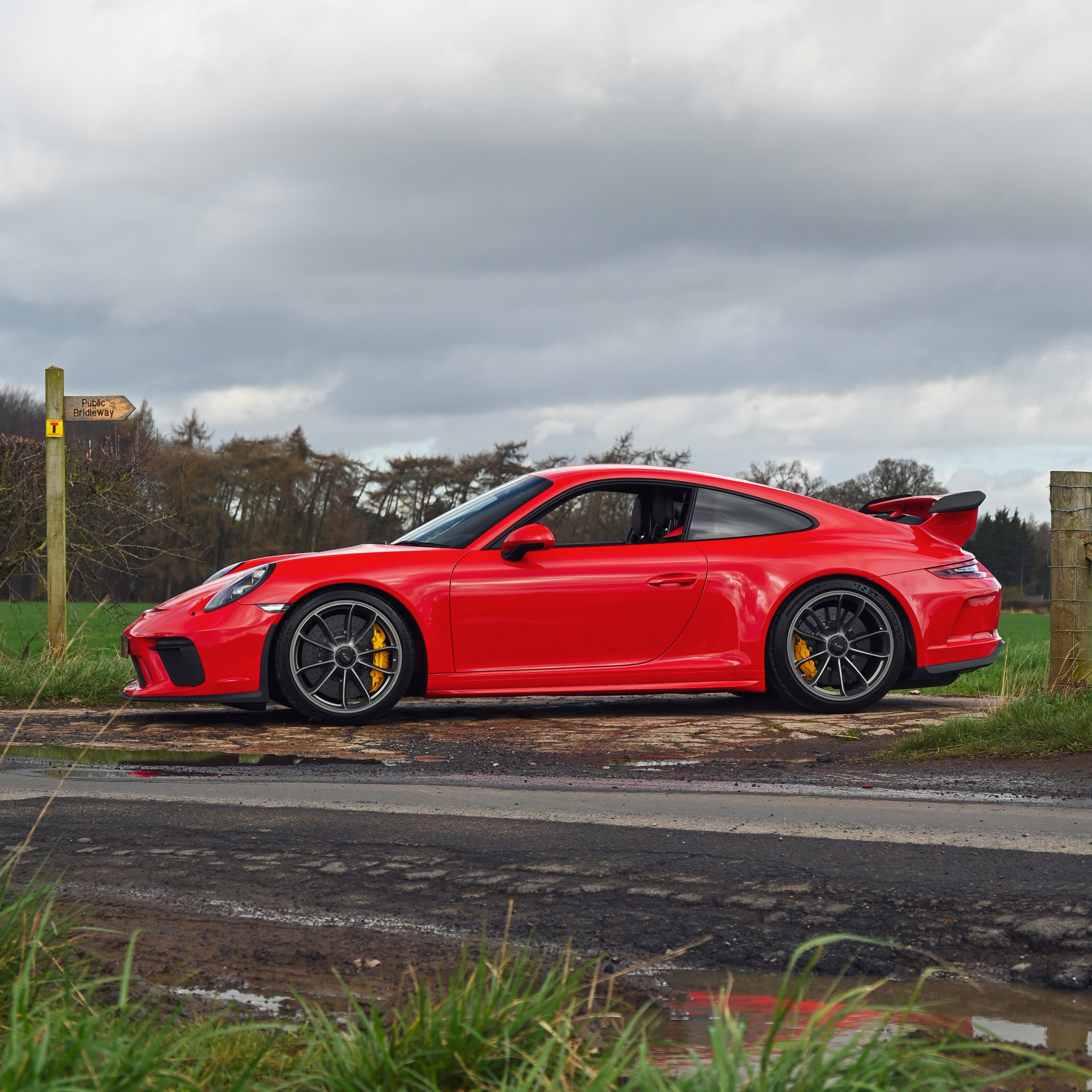CAR OF THE WEEK - OUR PORSCHE 911 GT3 PDK (991.2) - Alexanders Prestige