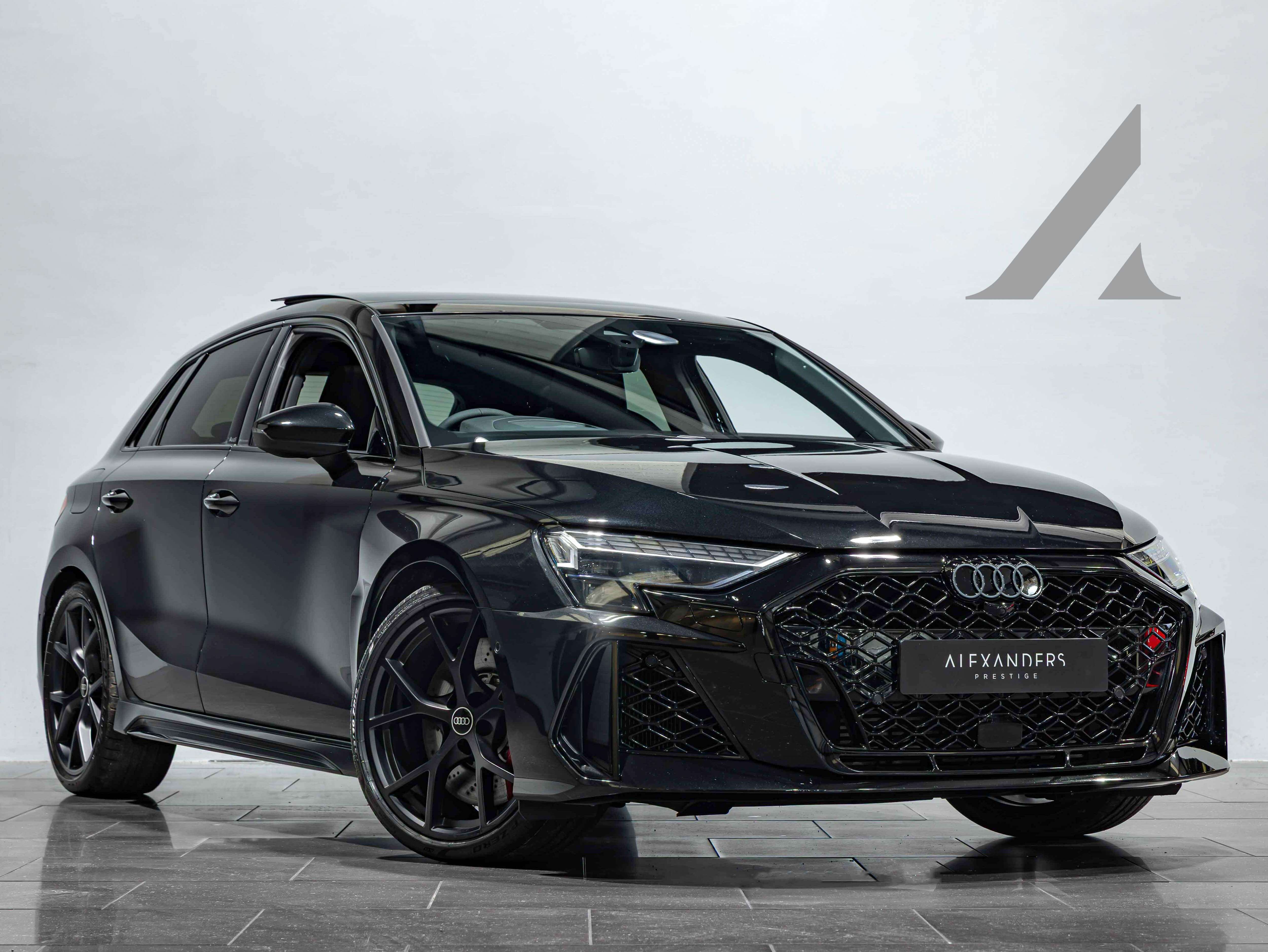 2025 (25) | Audi RS3 Sportback - Alexanders Prestige